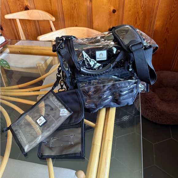 Makeup | Mykitco My Set Buddy Makeup Hair Set Bag New | Poshmark